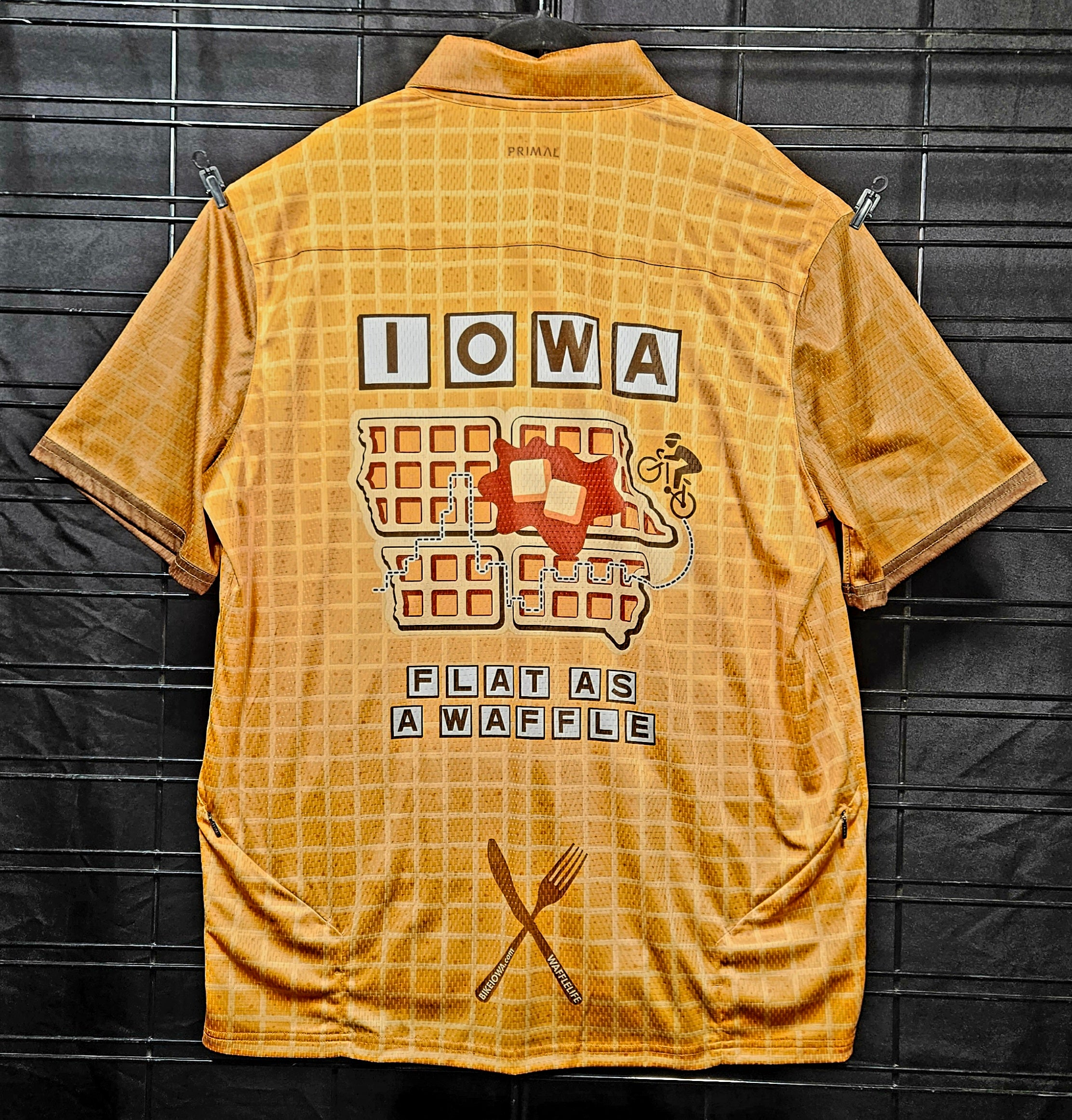 Iowa - Flat as a Waffle - Crew Shirt – BIKEIOWA